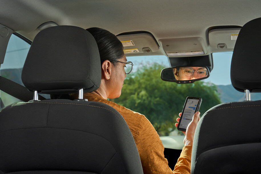 Distracted Driving | Iowa Department of Public Safety